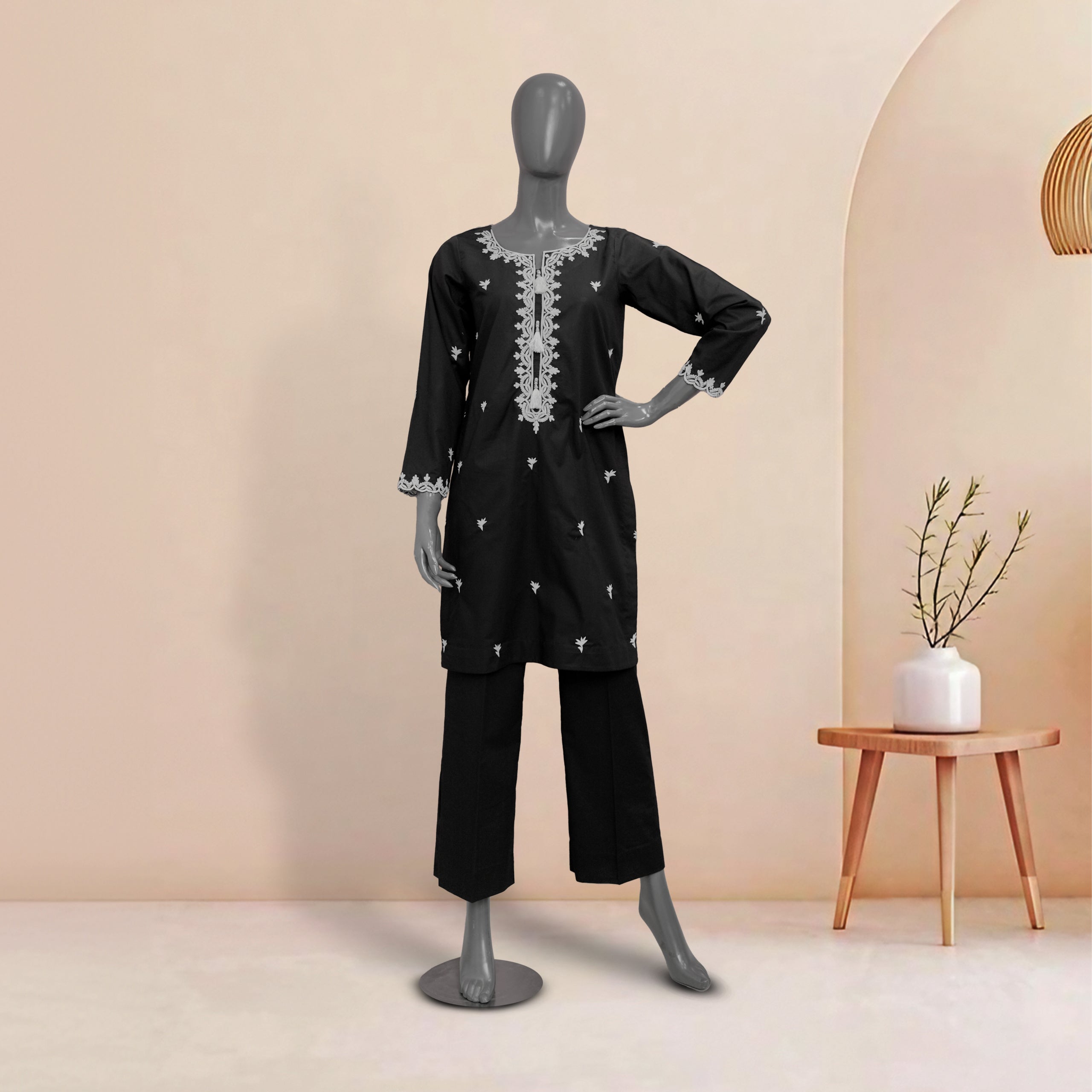 Noir Elegance – Agy Clothing